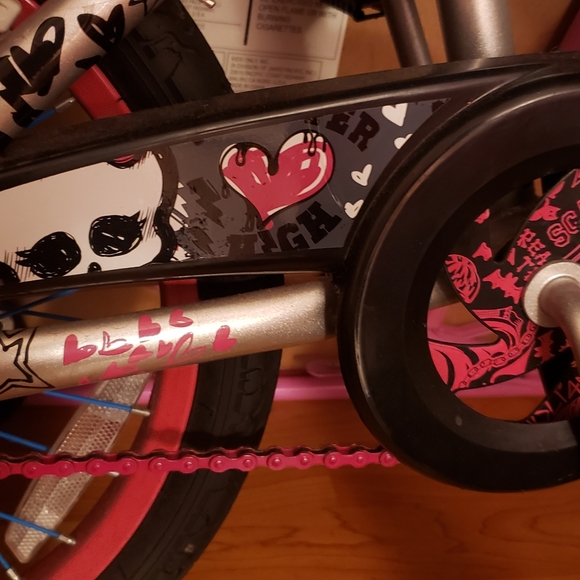 monster high | Other | Bicicleta Monster High | Poshmark
